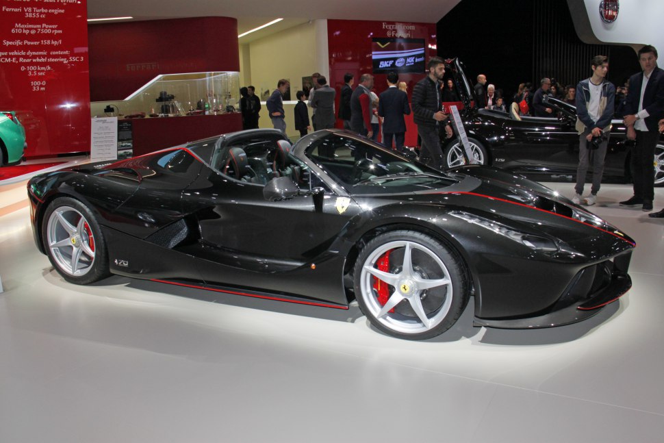 Ferrari LaFerrari technical specifications and fuel economy